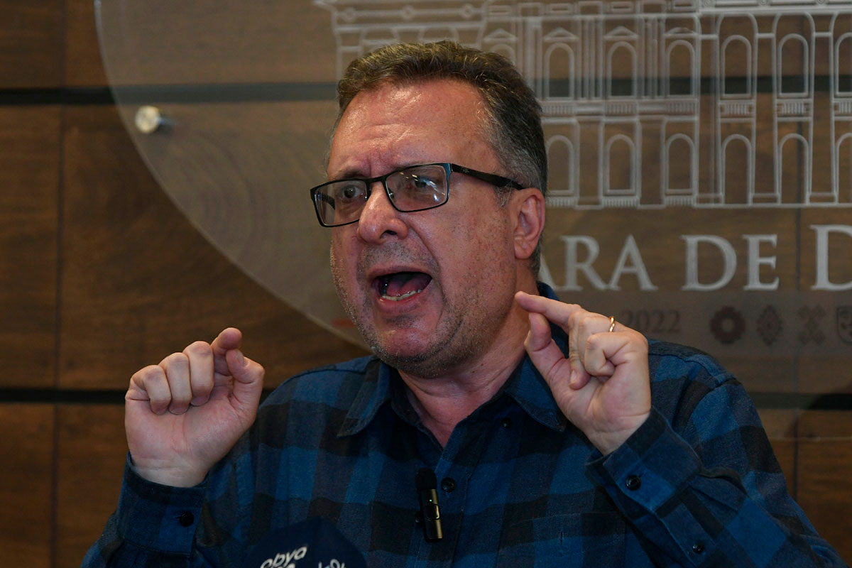 Alarcón: Una disposición del PGE es un cheque en blanco para Economía