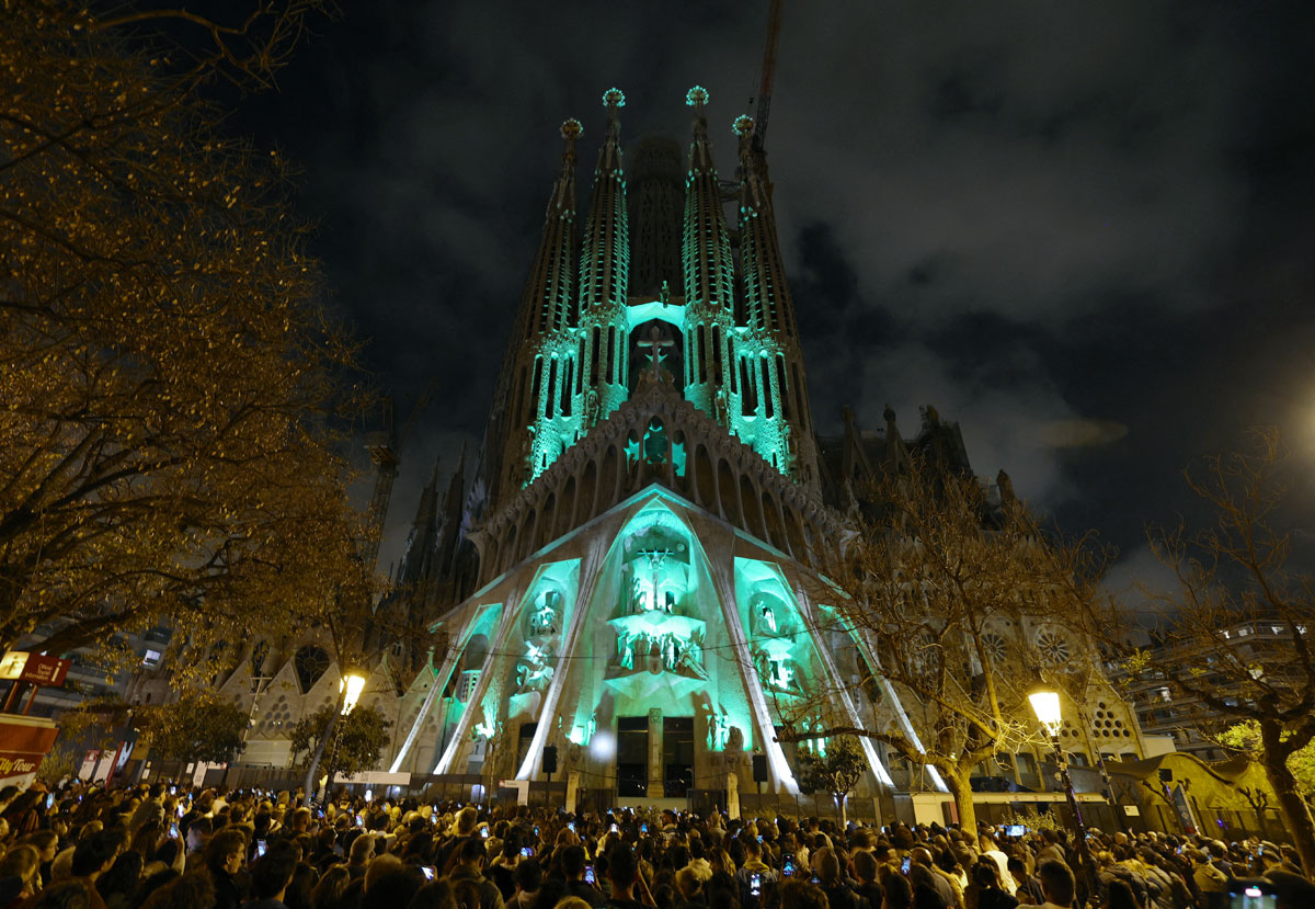 El Vaticano proclama 'venerable' al arquitecto de la Sagrada Familia de ...